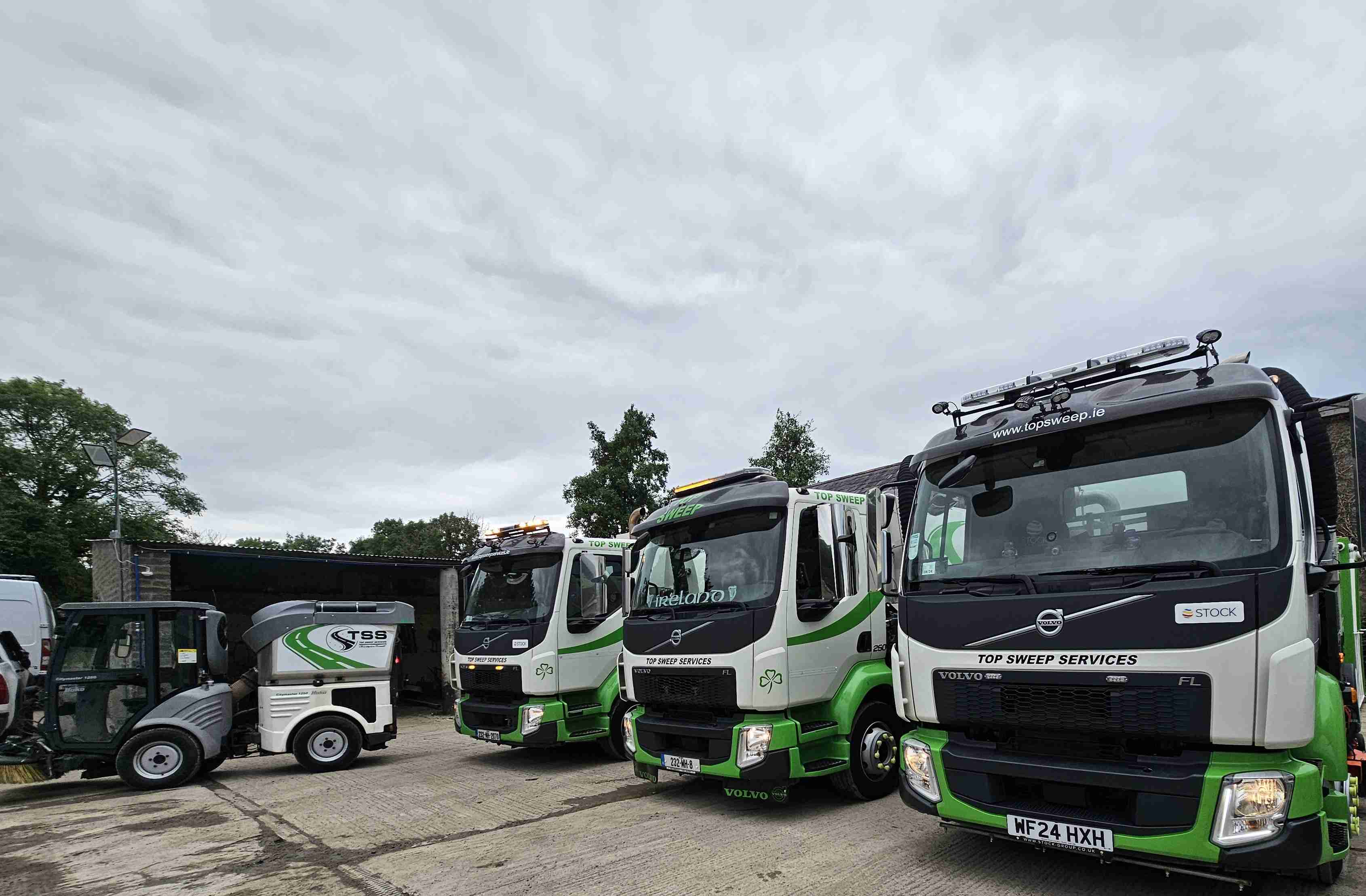 Road Sweeping Services | Gully Sucking & Power Washing | Site Clean-Up ...